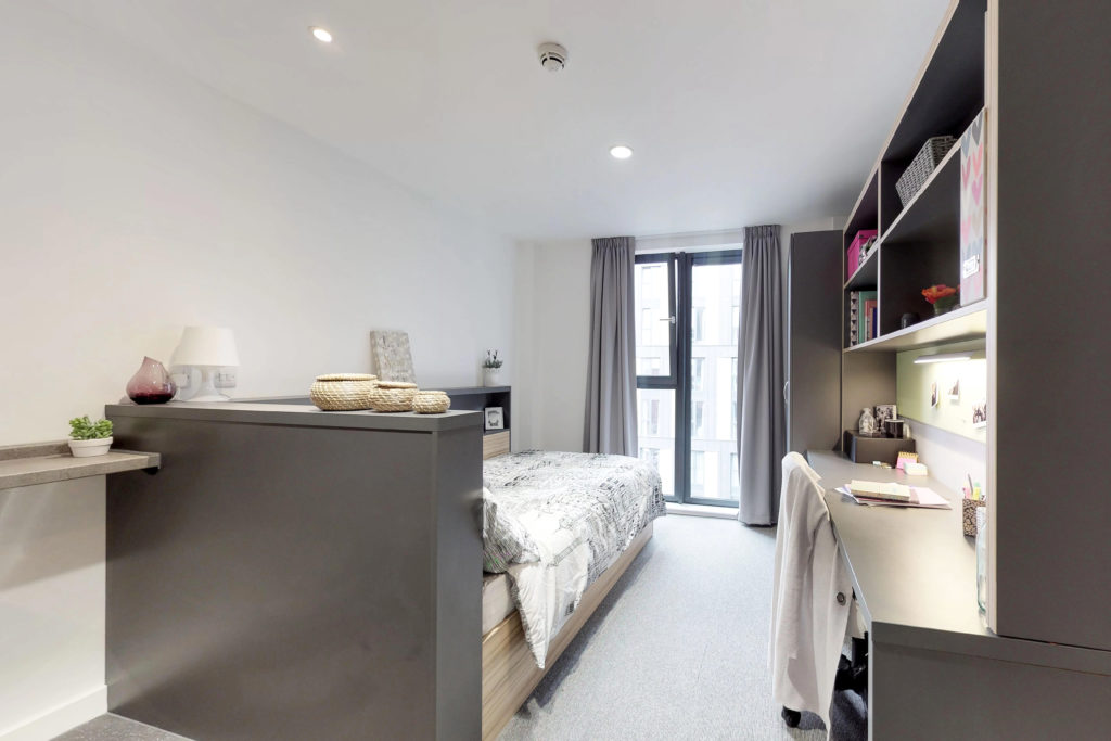 Classic Studio Student Rooms | St James in Glasgow